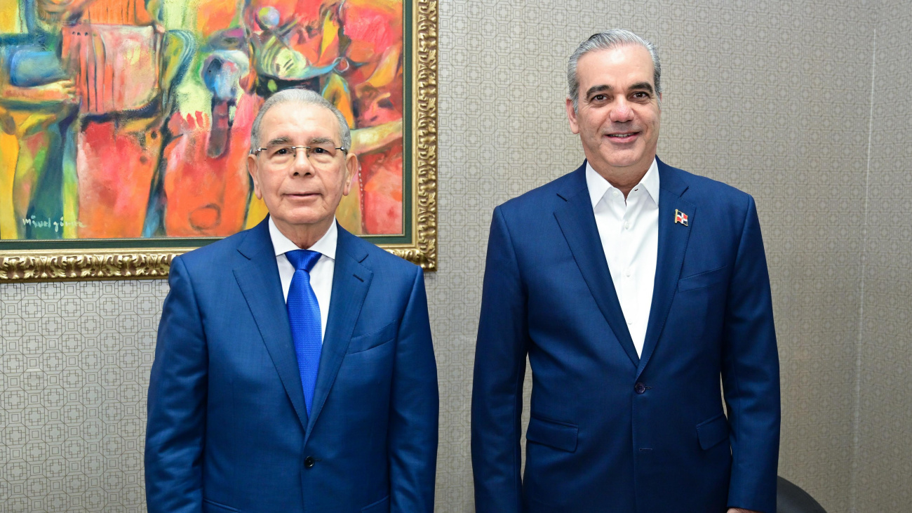 Presidente Abinader se reúne con el expresidente Danilo Medina para fortalecer posición ...